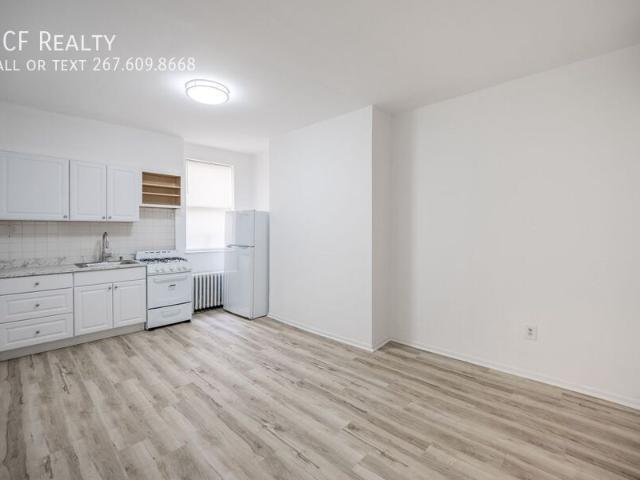 2 BR, 1 BA Apartment 625 S 10th Street, Philadelphia, PA 19147