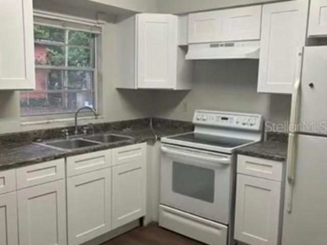 2 BR, 1 BA Apartment 629 Montana Ave, Lakeland, FL 33815