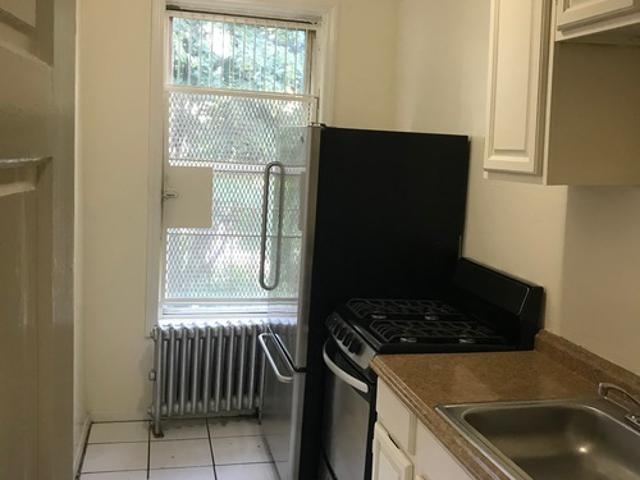 2 BR, 1 BA Apartment 637 Greene Avenue, Unit 3, Brooklyn, NY 11221