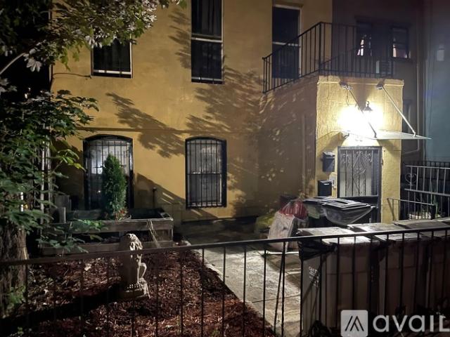 2 BR, 1 BA Apartment 637 Greene Avenue, Unit 4, Brooklyn, NY 11221