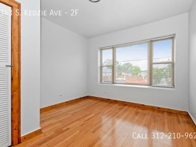 2 BR, 1 BA Apartment 6343 S. Kedzie Ave, Chicago, IL 60629