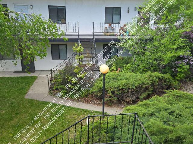 2 BR, 1 BA Apartment 635 6th Street West, Kalispell, MT 59901