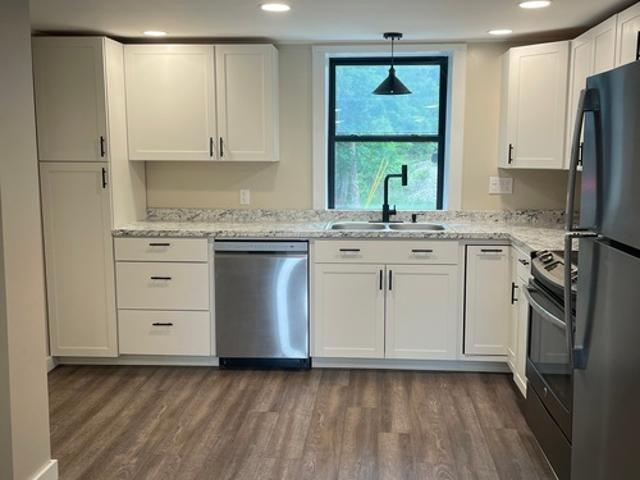 2 BR, 1 BA Apartment 63 Court Street, Unit A, Machias, ME 04654