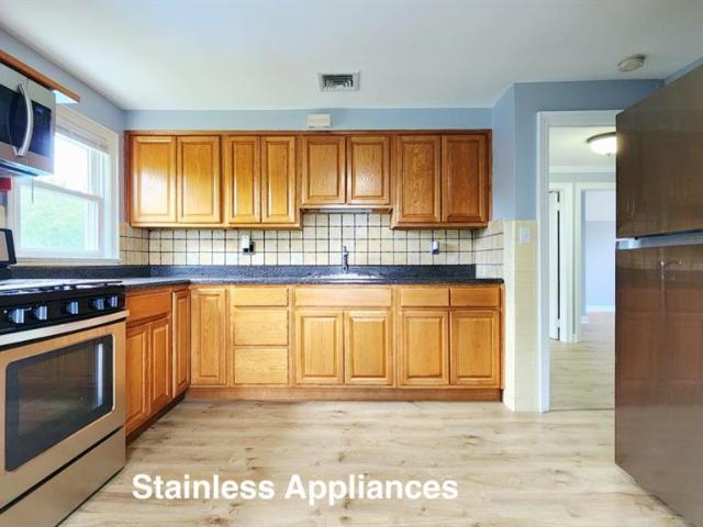 2 BR, 1 BA Apartment 63 Hamilton Ave, Clifton, NJ 7011
