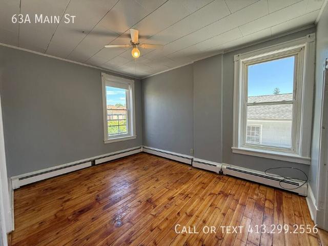 2 BR, 1 BA Apartment 63A Main St, Amherst, MA 01002