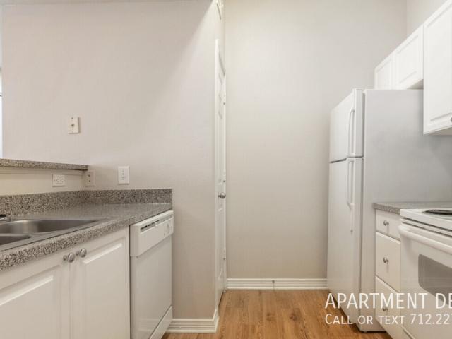 2 BR, 1 BA Apartment 6 Unnamed Road, Houston, TX 77065