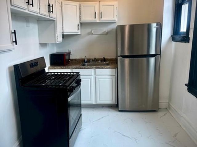 2 BR, 1 BA Apartment 7409 South Maryland Avenue, Unit Unit 2, Chicago, IL 60619