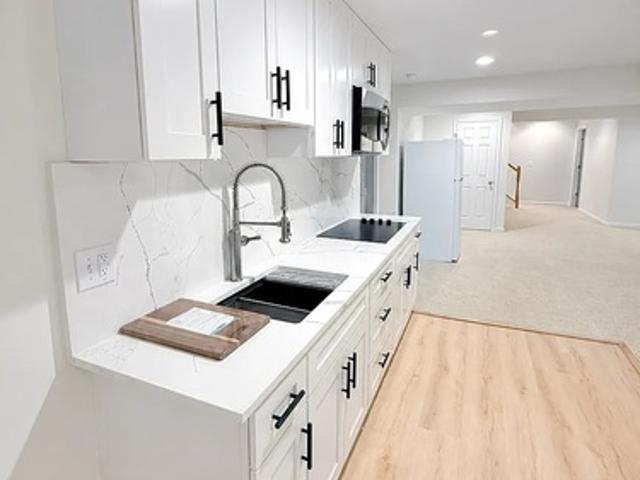 2 BR, 1 BA Apartment 7412 Pensacola Place, Unit Basement Apartment in Gainesville, Gainesville, VA 20155