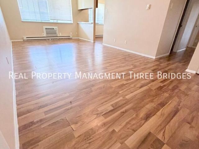 2 BR, 1 BA Apartment 7431G Hazelcrest Drive, Hazelwood, MO 63042