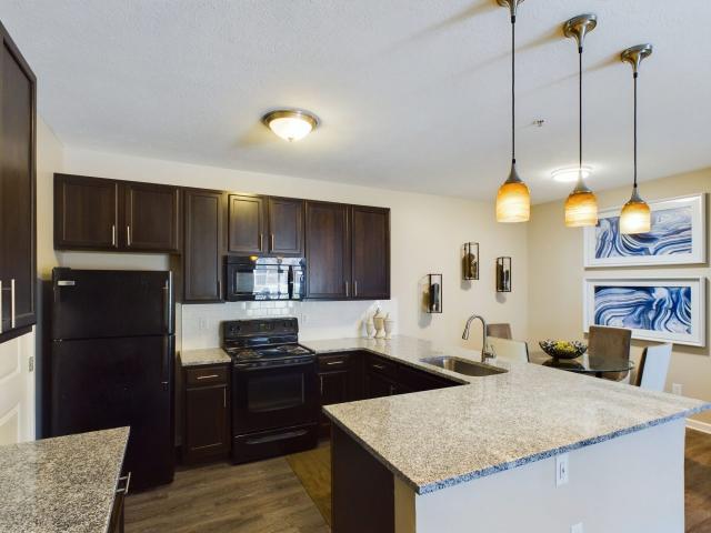 2 BR, 1 BA Apartment 747 Worthington Woods Blvd Unit 113 777, Columbus, OH 43085