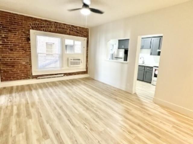 2 BR, 1 BA Apartment 752 S Mariposa Ave, Los Angeles, CA 90005