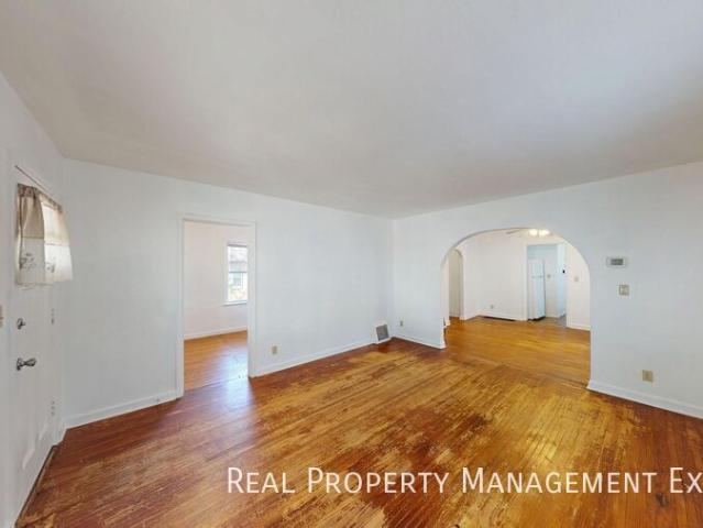 2 BR, 1 BA Apartment 758 S 3rd Ave, Sioux Falls, SD 57104