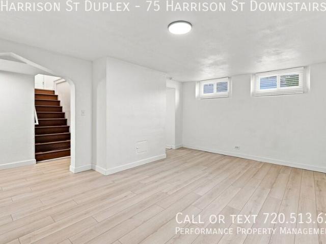 2 BR, 1 BA Apartment 75 Harrison St Duplex, Denver, CO 80206
