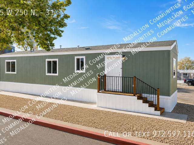 2 BR, 1 BA Apartment 75 W 250 N Clearfield, UT 84015