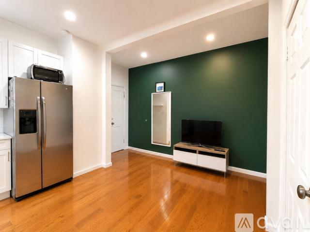2 BR, 1 BA Apartment 7612 Park Avenue, Unit B7, North Bergen, NJ 07047