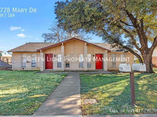 2 BR, 1 BA Apartment 7728 Mary Dr, North Richland Hills, TX 76180
