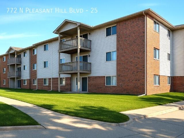2 BR, 1 BA Apartment 772 N Pleasant Hill Blvd, Pleasant Hill, IA 50327