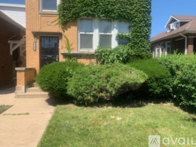 2 BR, 1 BA Apartment 7746 South Indiana, Unit Apartment 1, Chicago, IL 60617