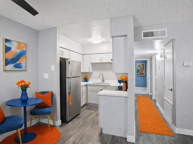 2 BR, 1 BA Apartment 7750 North 12th Street Unit 7710 12, Phoenix, AZ 85020