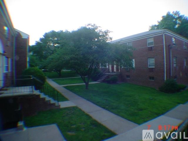 2 BR, 1 BA Apartment 77 Orange Road, Unit a, Montclair, NJ 07042