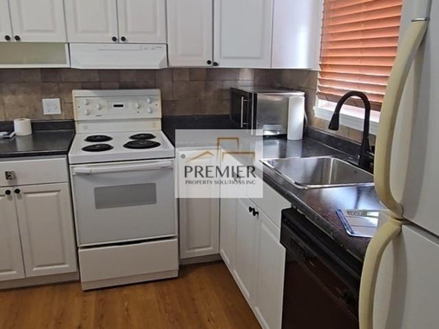 2 BR, 1 BA Apartment 785 Parkdale St, Winnipeg, MB R2Y 0X6