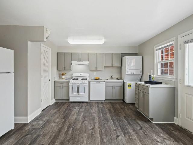 2 BR, 1 BA Apartment 7900 North Boundary Road Unit 1621, Dundalk, MD 21222