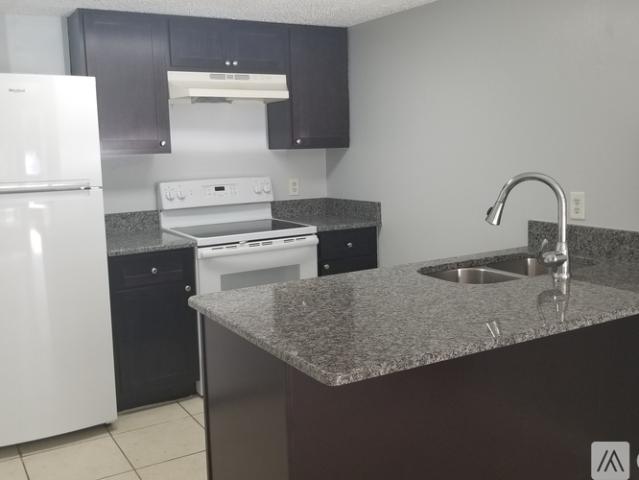 2 BR, 1 BA Apartment 7949 Pinehurst Dr, Unit 7949, Spring Hill, FL 34606