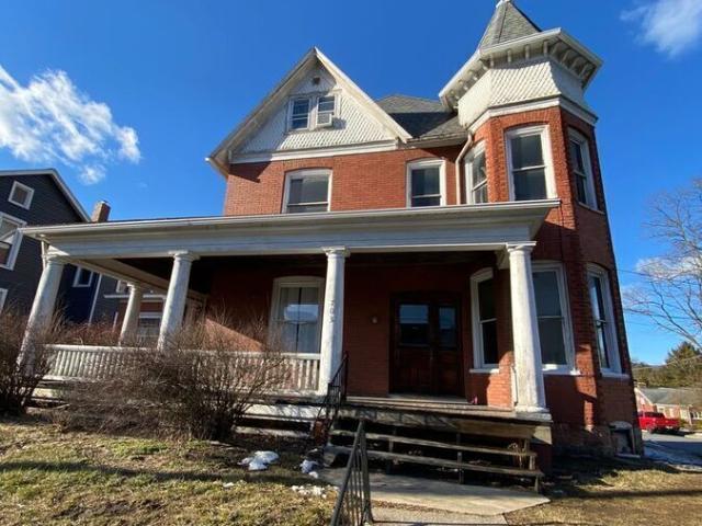 2 BR, 1 BA Apartment 703 Bellefonte Avenue, Lock Haven, PA 17745