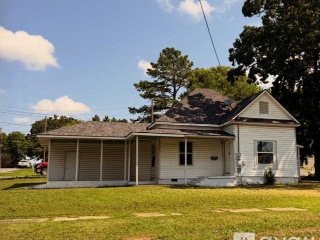 2 BR, 1 BA Apartment 701 Goingsnake Street, Tahlequah, OK 74464