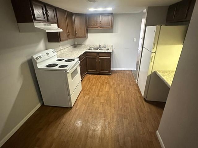 2 BR, 1 BA Apartment 701 Kensard Ct, Unit B9, Mishawaka, IN 46544