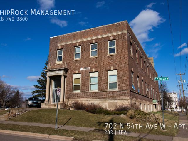 2 BR, 1 BA Apartment 702 N 54th Ave W, Duluth, MN 55807