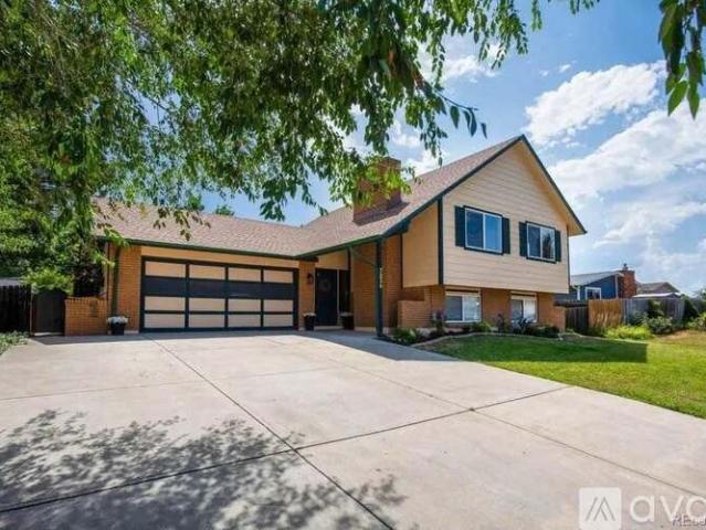 2 BR, 1 BA Apartment 7056 W Rowland Ave Unit B, Littleton, CO 80128