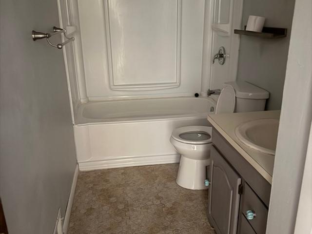 2 BR, 1 BA Apartment 706 South Street, Point Pleasant, NJ 08742