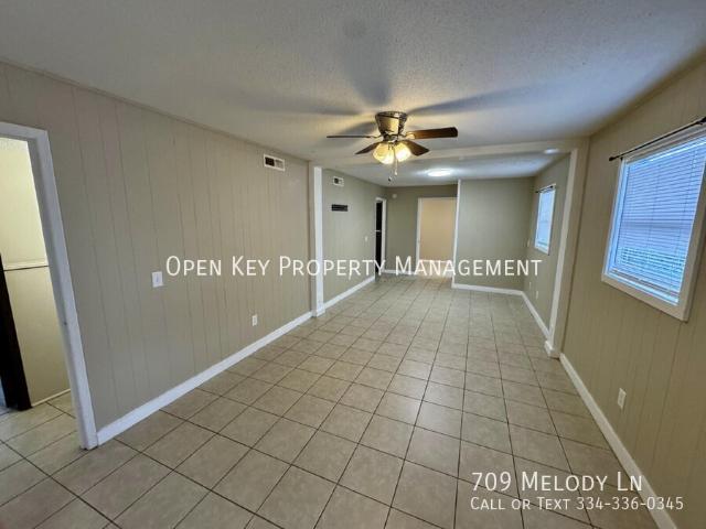 2 BR, 1 BA Apartment 709 Melody Ln, Dothan, AL 36301