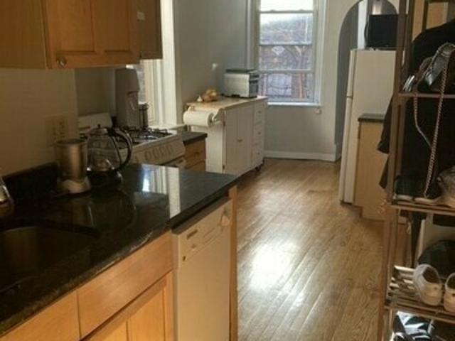 2 BR, 1 BA Apartment 70 Joy St, Unit 8K, Boston, MA 02114