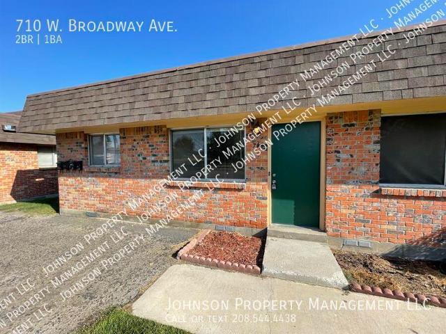 2 BR, 1 BA Apartment 710 W. Broadway Ave Meridian, ID 83642