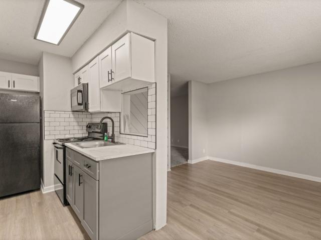 2 BR, 1 BA Apartment 7110 S Granite Ave Unit 2508, Tulsa, OK 74136