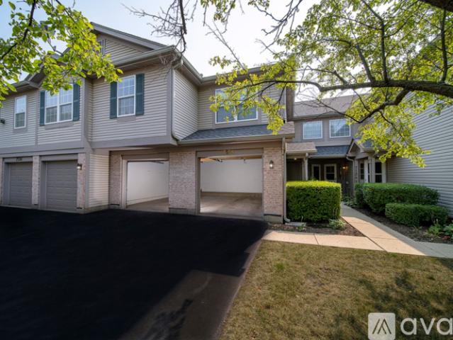 2 BR, 1 BA Apartment 7134 South Stratton Lane, Unit 7134, Gurnee, IL 60031