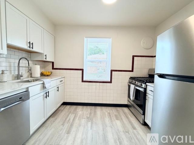 2 BR, 1 BA Apartment 7176 Jamieson Ave, Unit 1W, St. Louis, MO 63109