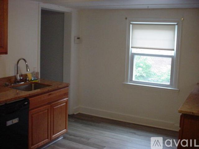 2 BR, 1 BA Apartment 719 Bethlehem Pike, Unit FIRST FLOOR, Erdenheim, PA 19038