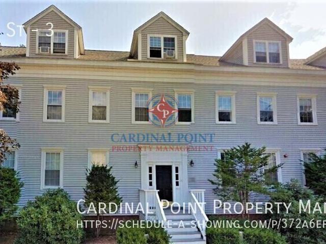 2 BR, 1 BA Apartment 71 Grove St, Dover, NH 03820