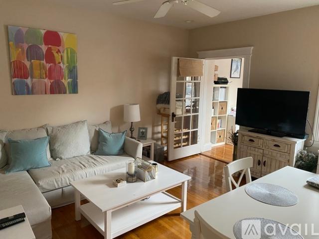 2 BR, 1 BA Apartment 71 Parkman Street, Unit 1A, Brookline, MA 02446
