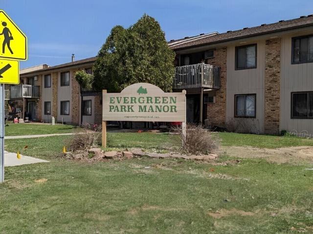 2 BR, 1 BA Apartment 7200 Camden Ave N, Brooklyn Center, MN 55430