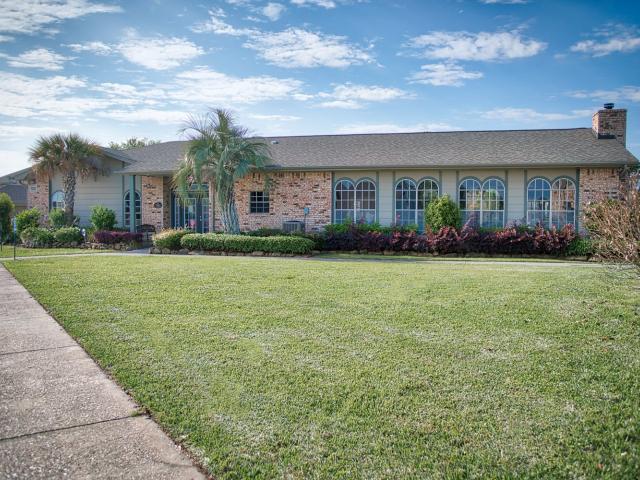 2 BR, 1 BA Apartment 7201 Lake Arthur Drive Unit 01 201, Port Arthur, TX 77642