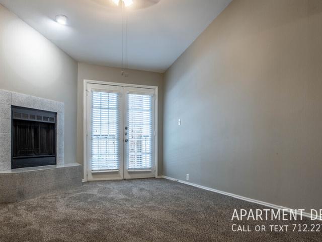 2 BR, 1 BA Apartment 7209 Oakwood Glen BlvdÂ, Spring, TX 77379
