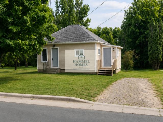 2 BR, 1 BA Apartment 720 Lindoo Ave E, Ladysmith, WI 54848