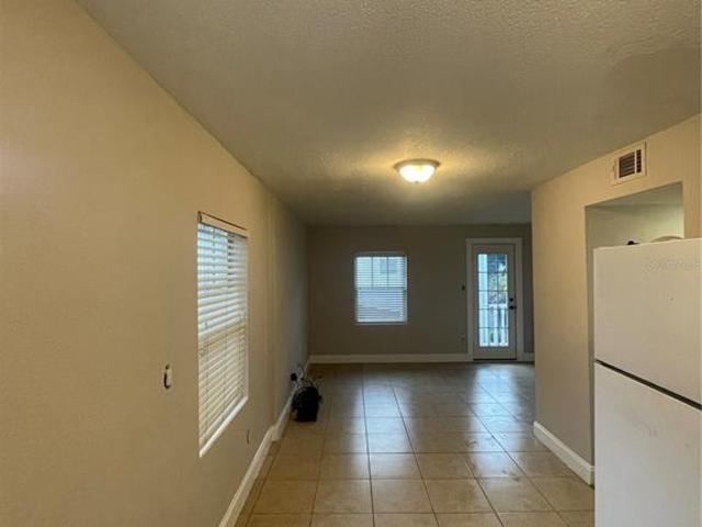 2 BR, 1 BA Apartment 727 Edgewater Drive, Orlando, FL 32804