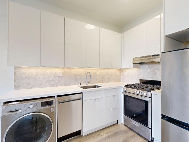 2 BR, 1 BA Apartment 727 Ellis St, San Francisco, CA 94109