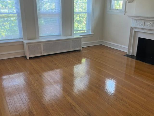2 BR, 1 BA Apartment 724 Hinman, Evanston, IL 60202