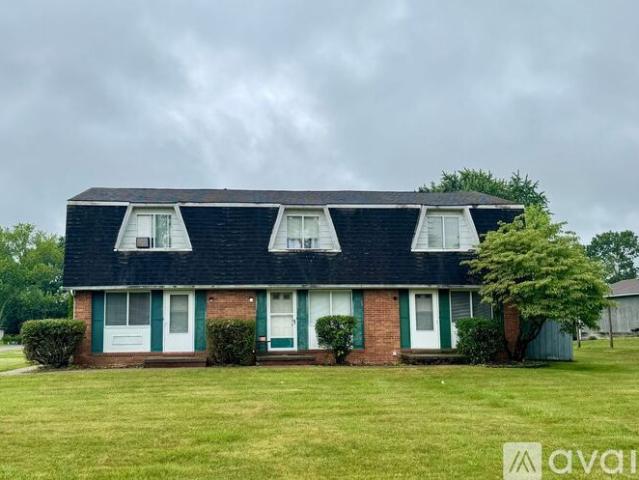 2 BR, 1 BA Apartment 7308 Raleigh St NW, Unit 7308, Massillon, OH 44646